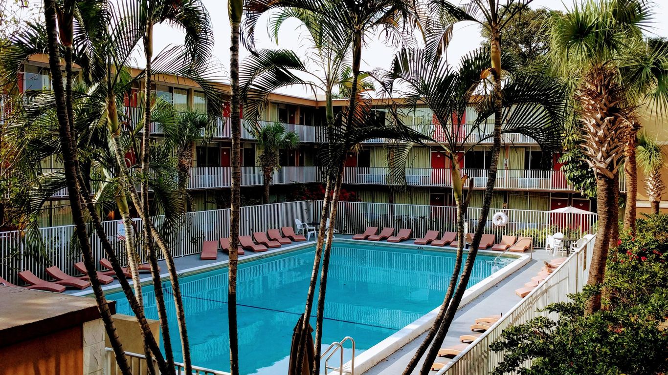 Red Carpet Inn Airport Fort Lauderdale mulai Rp 870rb (R̶p̶ ̶2̶ ...